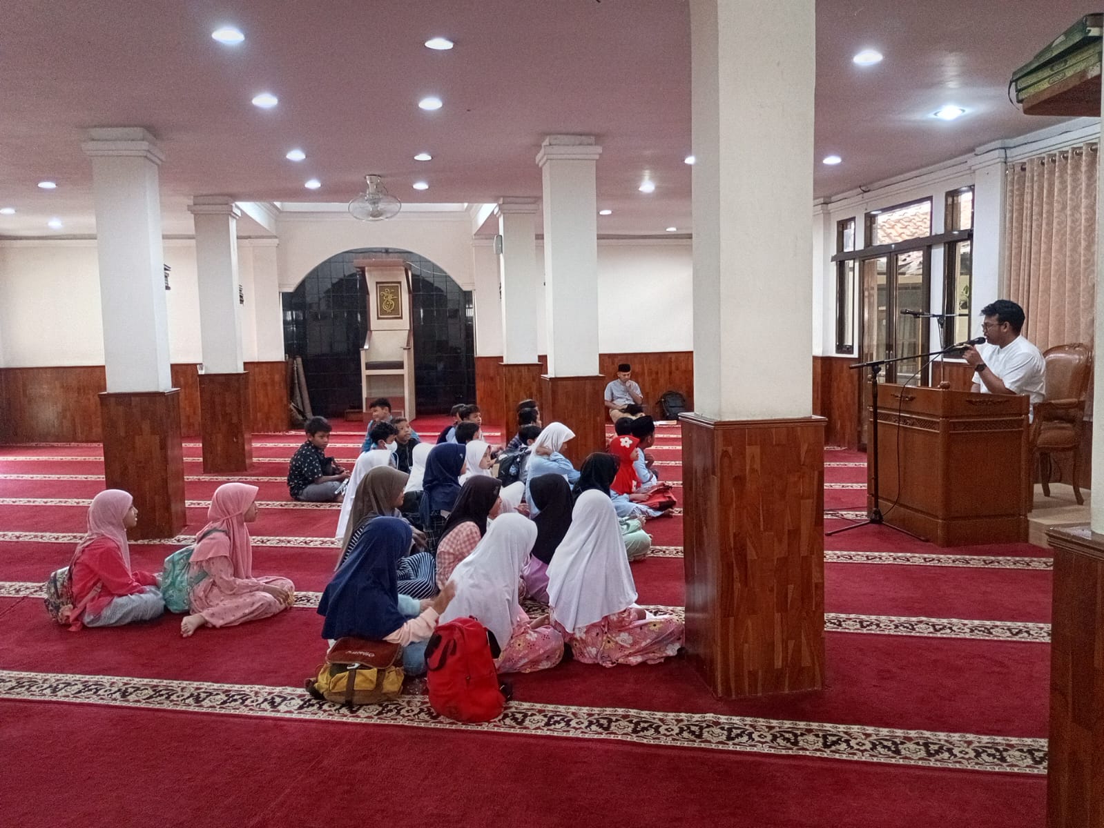Pengajian Generus Caberawit di Masjid Al-Barokah Arcamanik Dorong ...