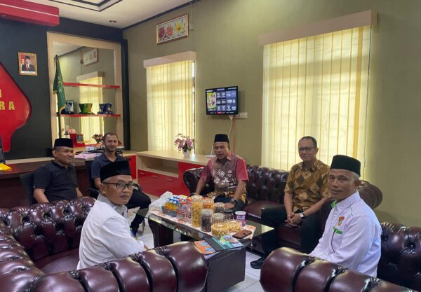LDII Sukamara Gelar Silaturahim dengan Kajari Sukamara untuk Perkuat ...