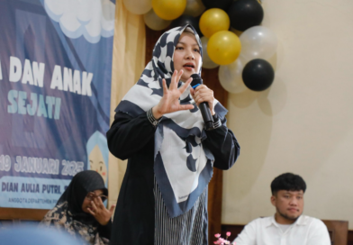 Seminar Parenting PAC LDII Baros Soroti Pentingnya Harmoni Orang Tua ...